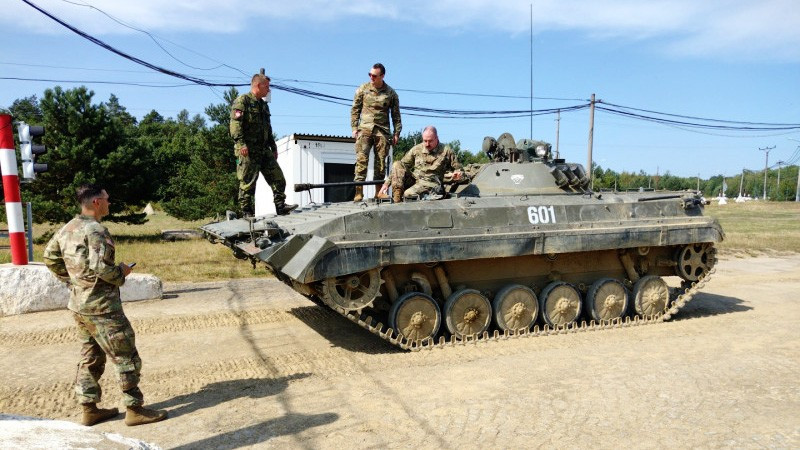 The Warrant Officer School continues to develop international ...