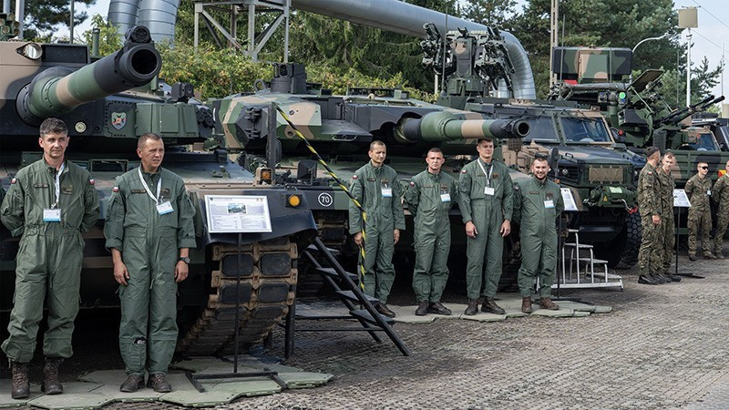 Two paths to modernization: Poland and Czechia’s evolving defense ...